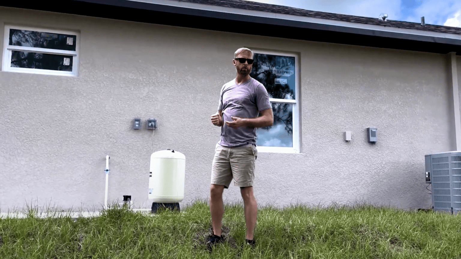 I Want to Build a House on My Land. Where to Start? - Minimal And Modern