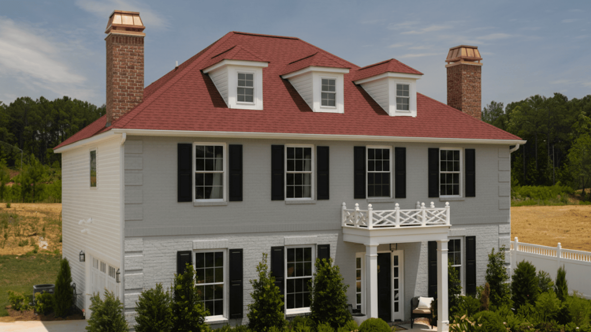 Hip Roof: Complete Guide for Homeowners - Minimal And Modern